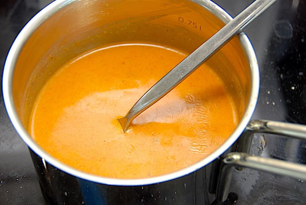 Paprikasovs - hurtig og nem opskrift på paprikasauce