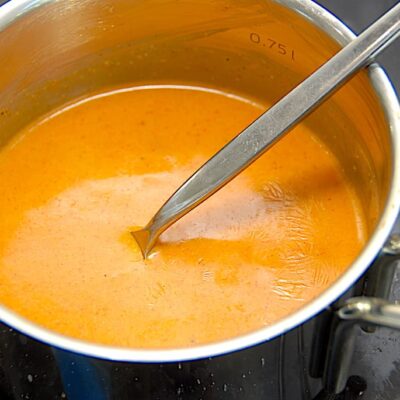 Paprikasovs - hurtig og nem opskrift på paprikasauce