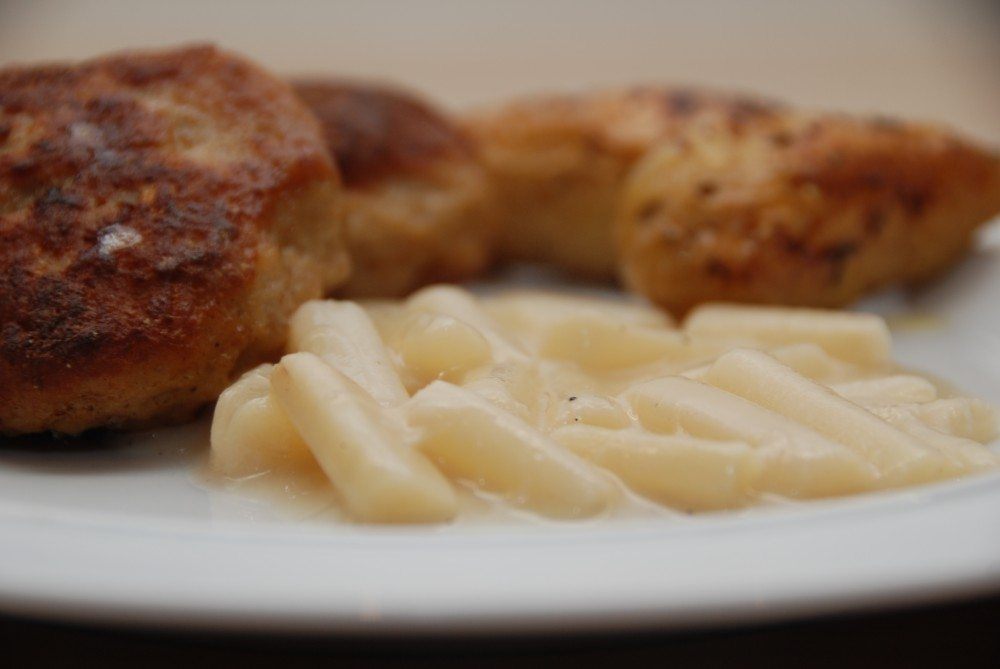 Indisk karryret med kylling, kikærter og spinat - Madens Verden