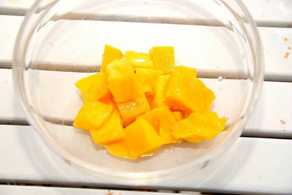 Mango udskæring - sådan deler du nemt en mangofrugt