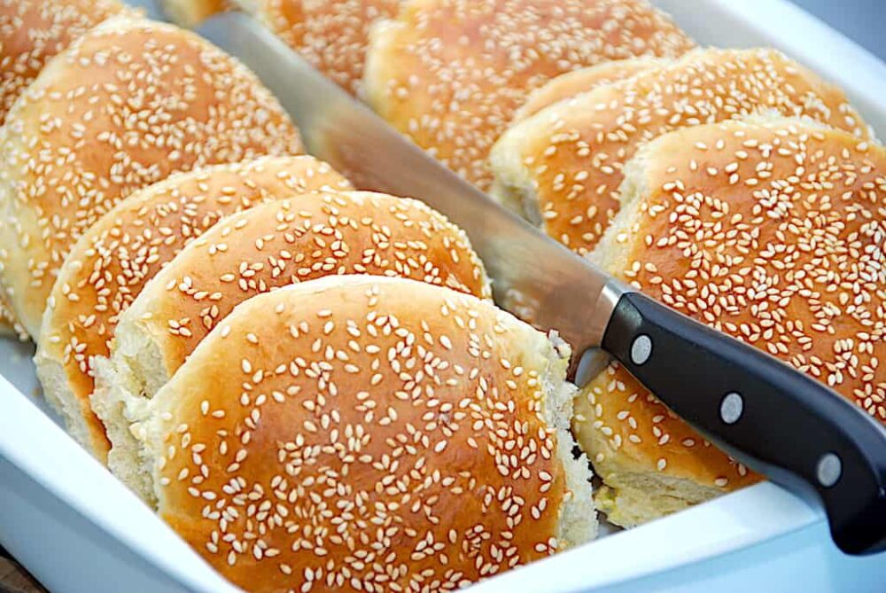 Burgerboller - Nem opskrift på hjemmebagt brød til burgere