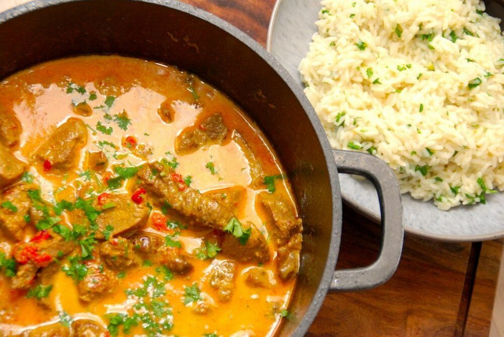 Den sorte gryde (opskrift på gryderet med få ingredienser)