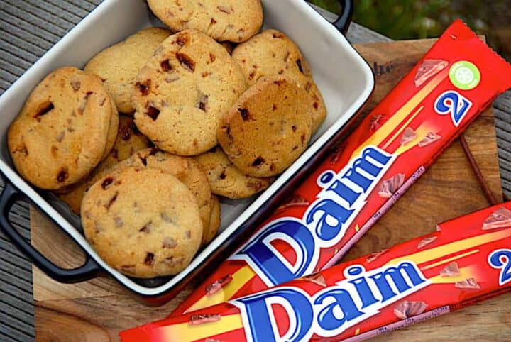 Lækre Snickers cookies med peanuts og karamel