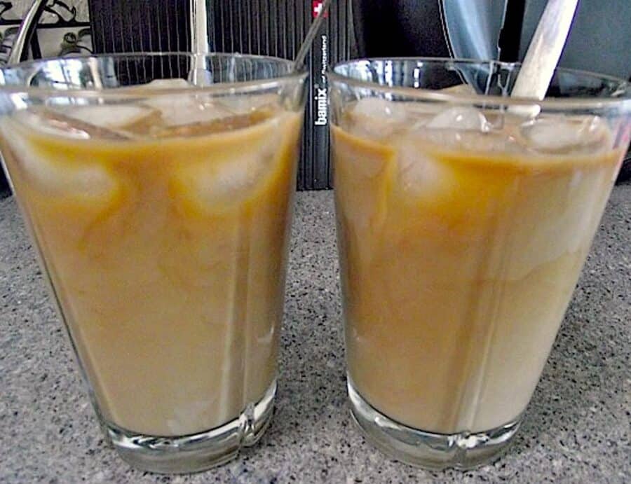 Cold brew kaffe – forfriskende og anderledes - Madens Verden