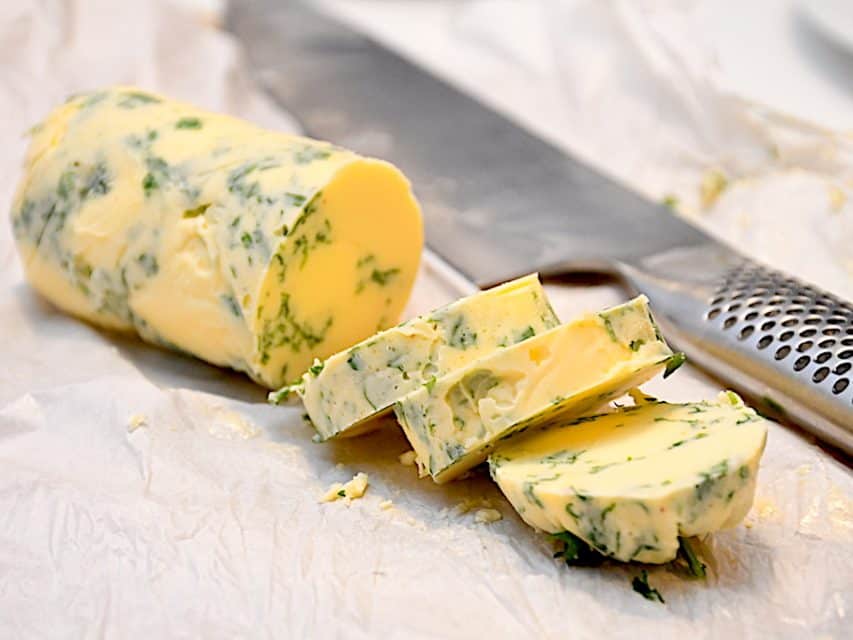 Persille (fakta og lækre opskrifter med den populære krydderurt)