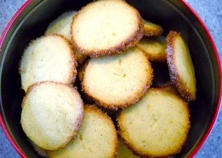 Hjemmelavet shortbread - sprøde, skotske småkager - Madensverden.dk