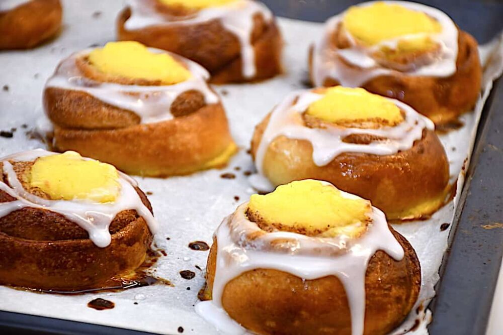 Romsnegle - nemme wienersnegle med romglasur