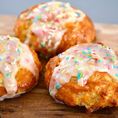 Romsnegle - nemme wienersnegle med romglasur