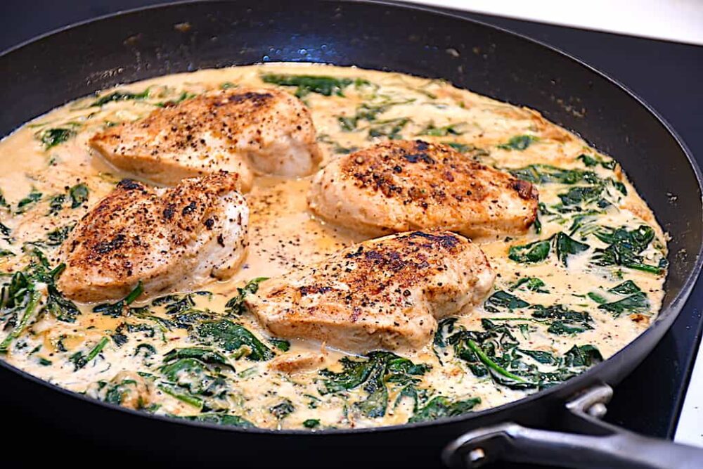 Cremet kylling med hvidløg og spinat