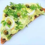 Hjemmelavet karrysild med kapers