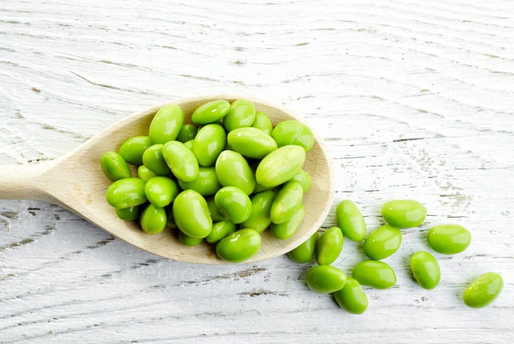 Kogt kylling (sådan skal du koge en hel kylling)