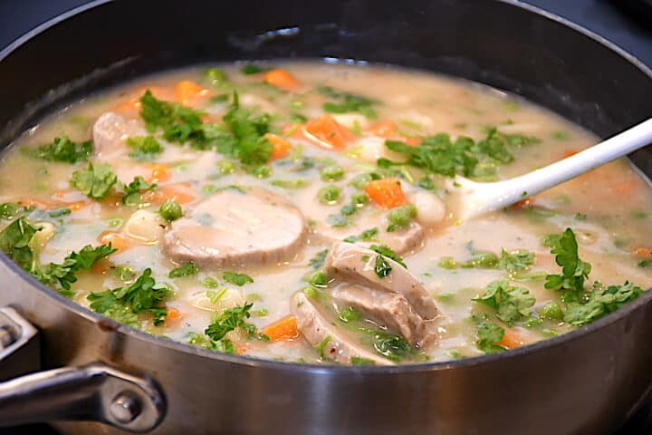 Karrydressing - nem opskrift på dressing med karry