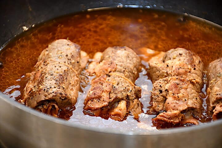 Oksekødsroulade med sennep og bacon