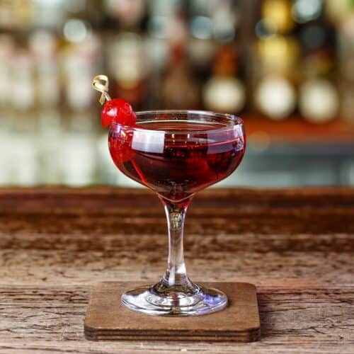 Rom og cola (sådan laver du den populære drink perfekt)