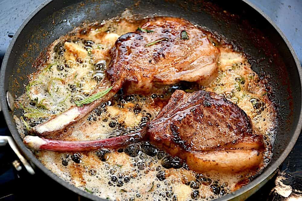 Kofta på spyd (nem opskrift på grillet köfte kebab) - Madens Verden