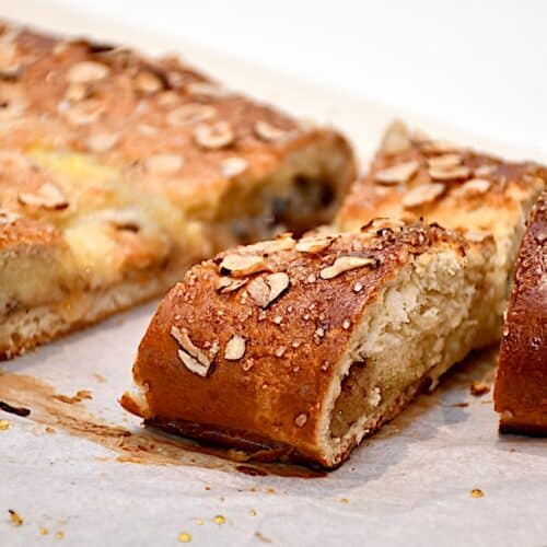 Nem opskrift på fragilité med flødecreme og jordbær